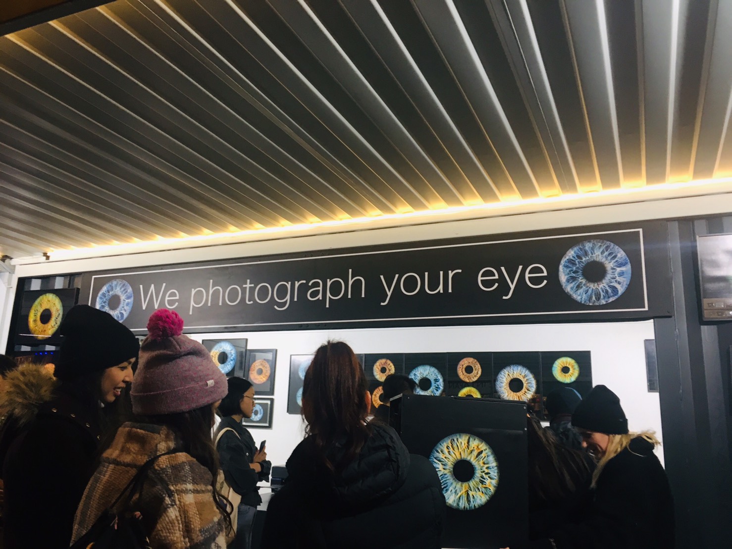 ビクトリア・ウィンターナイトマーケットへ行く♪ - megmoblog