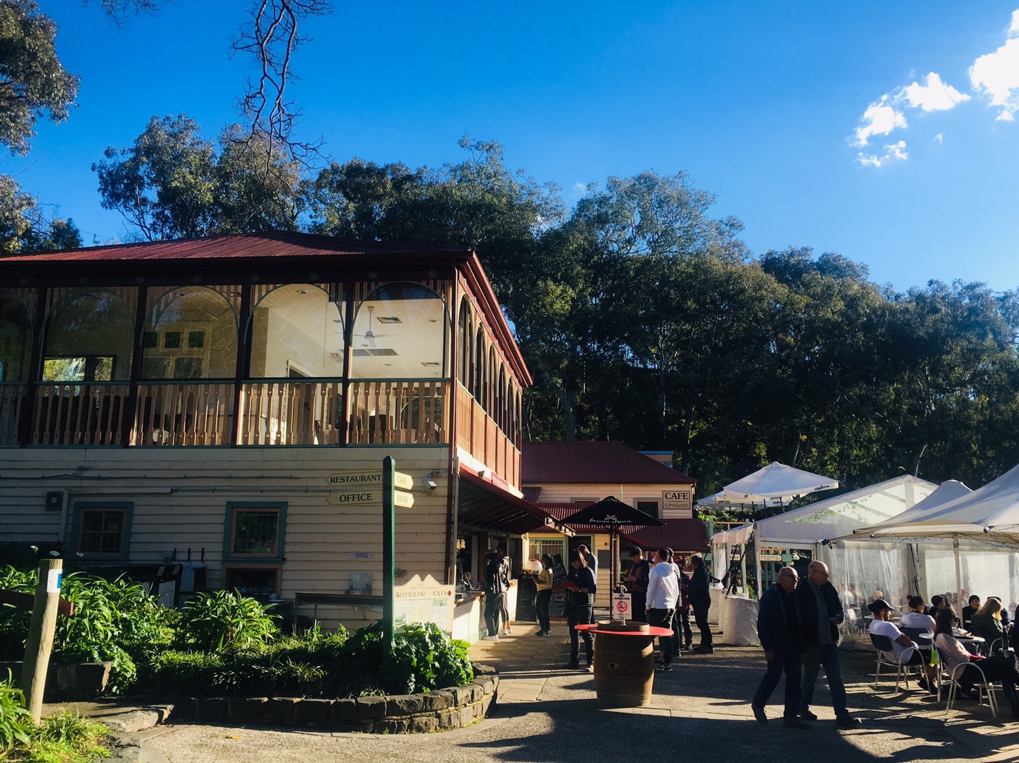 【ボートに乗ろう♪】ヤラリバーで優雅なひと時 - megmoblog