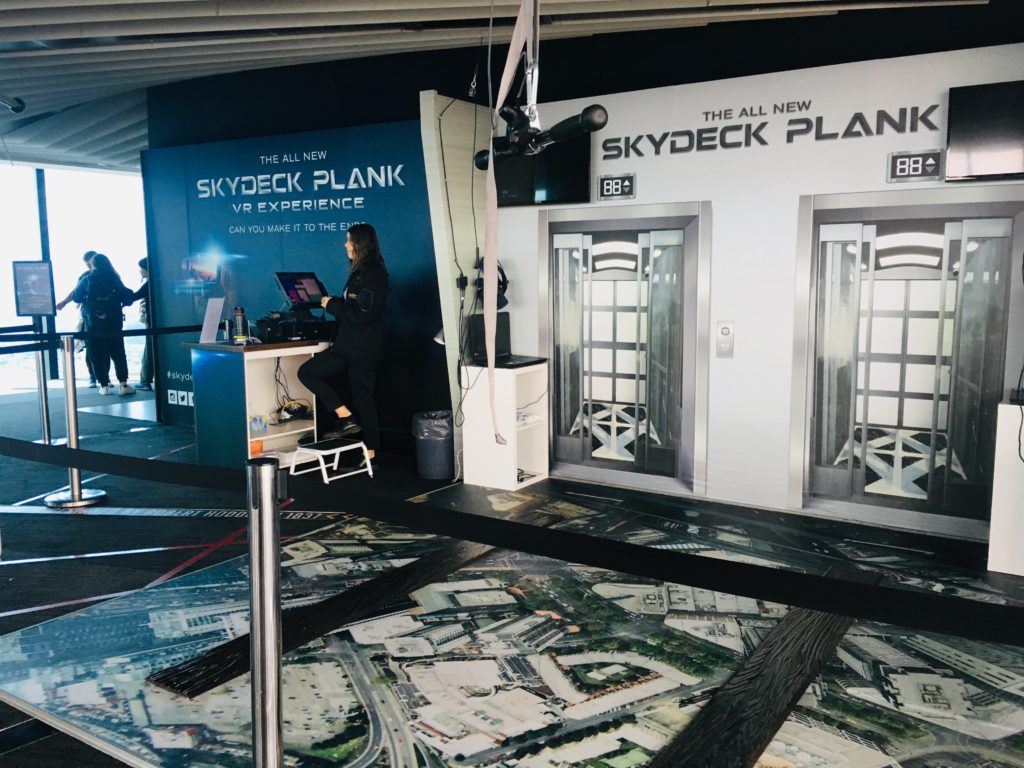 【南半球で1番高い！】ユーレカタワー観光 - megmoblog